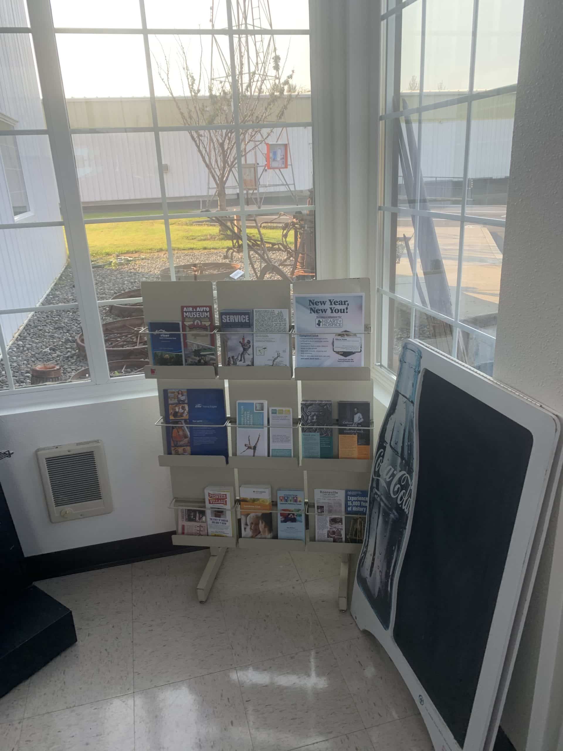 WAAM Museum Hood River Gift Shop: October 2020