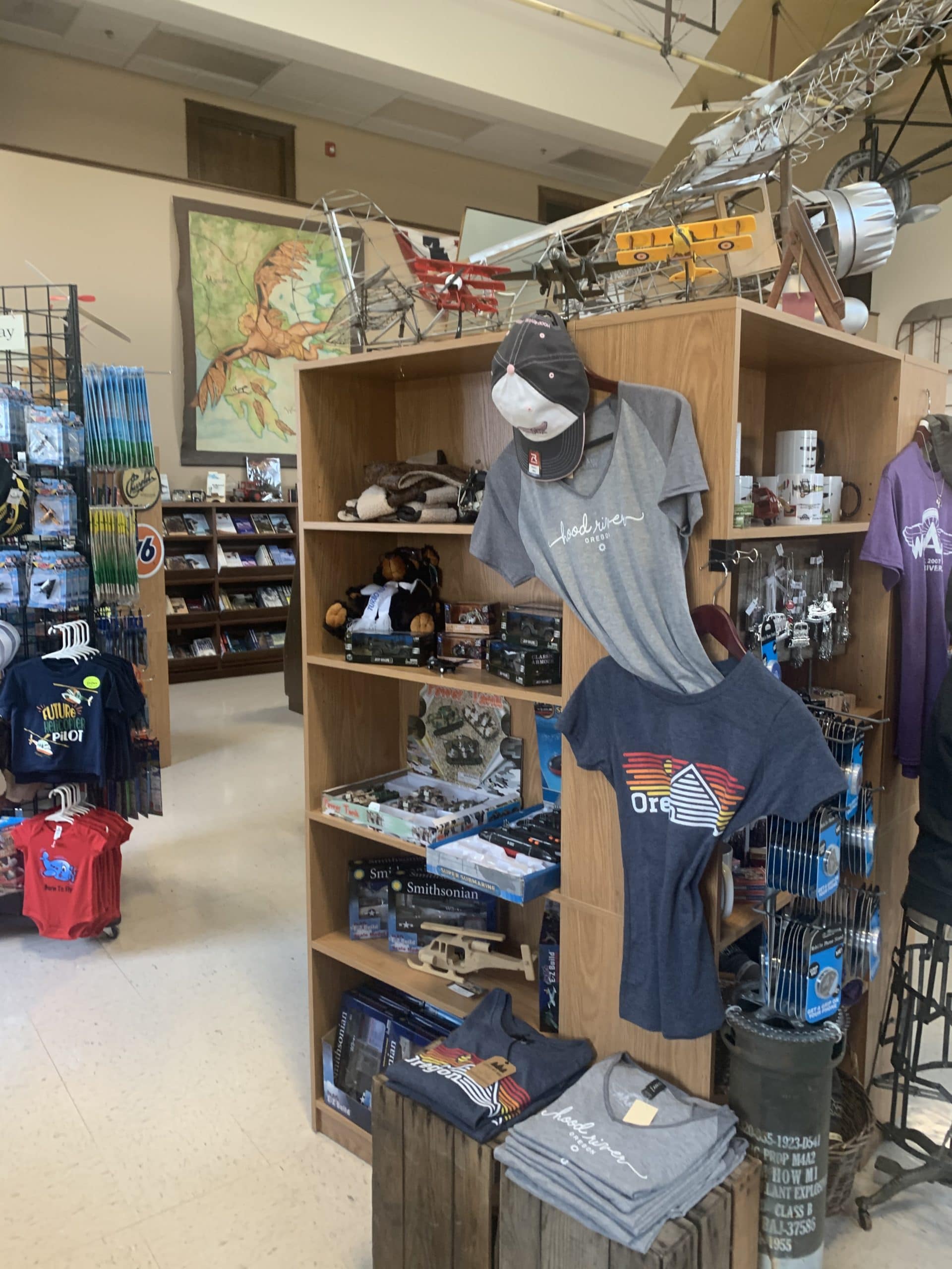WAAM Museum Hood River Gift Shop: October 2020